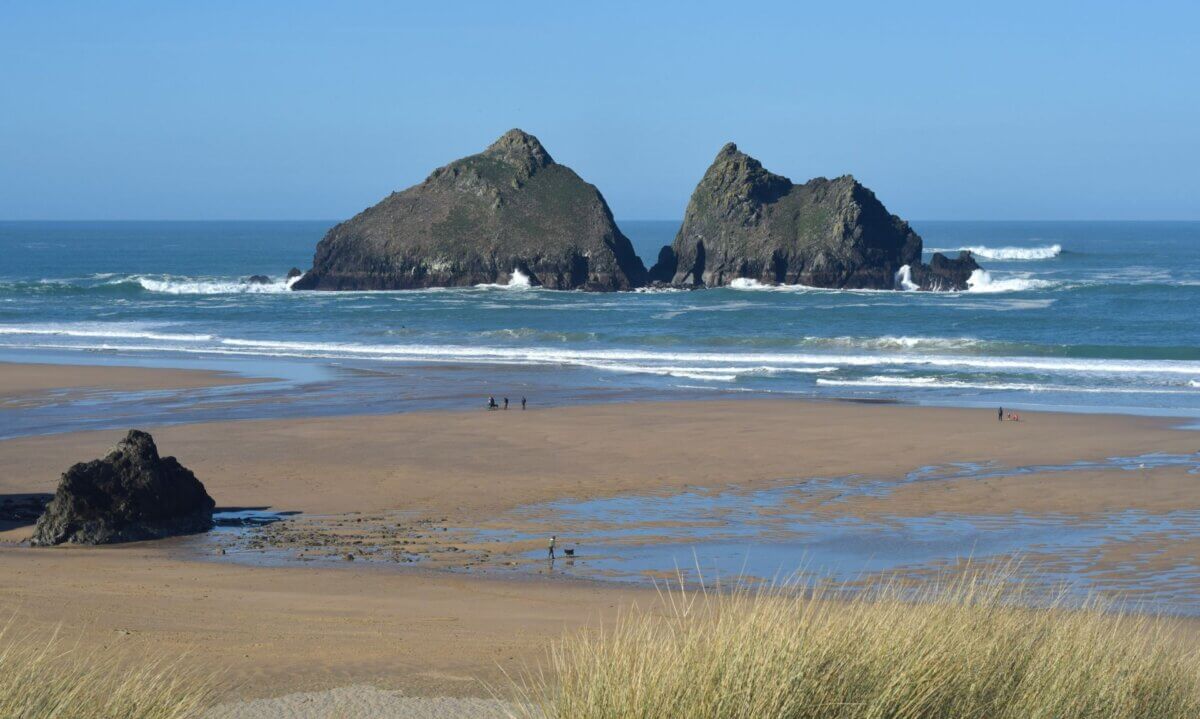 Holywell Bay Beach Guide - Plan Your Visit To Newquay, Cornwall ...