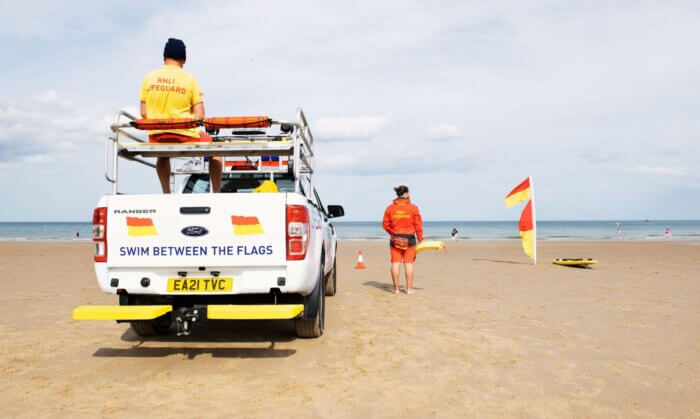 Sizzling Temperatures Prompt RNLI Safety Warning for Beachgoers ...