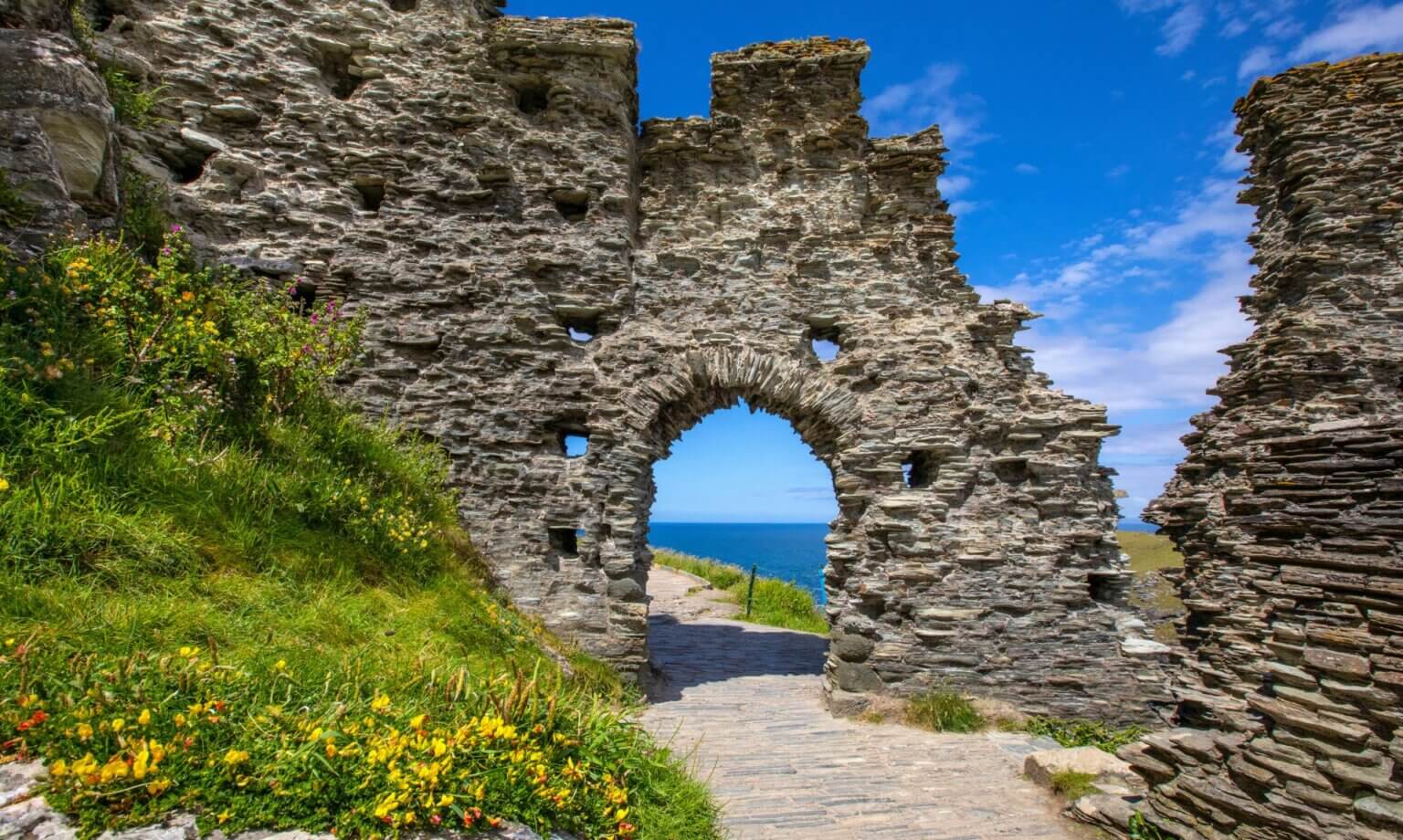 Top 10 Historic Sites in Cornwall You Must See - CornishStuff