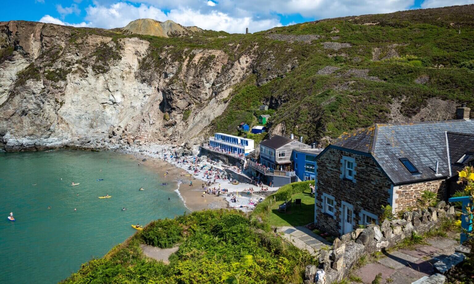 The Ultimate Cornwall Bucket List: 25 Must-Do Experiences - CornishStuff