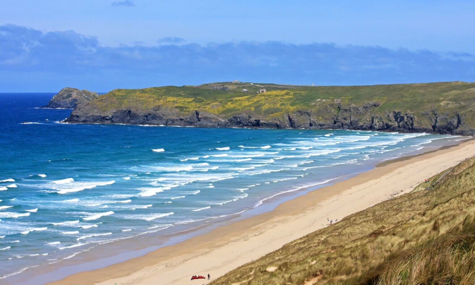 Cornwall’s Top Surfing Spots: Where to Catch the Best Waves - CornishStuff