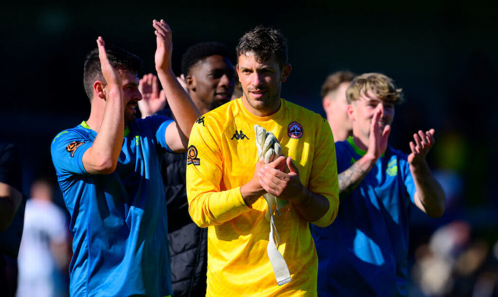 Dan Lavercombe Signs New Deal with Truro City Ahead of National League ...