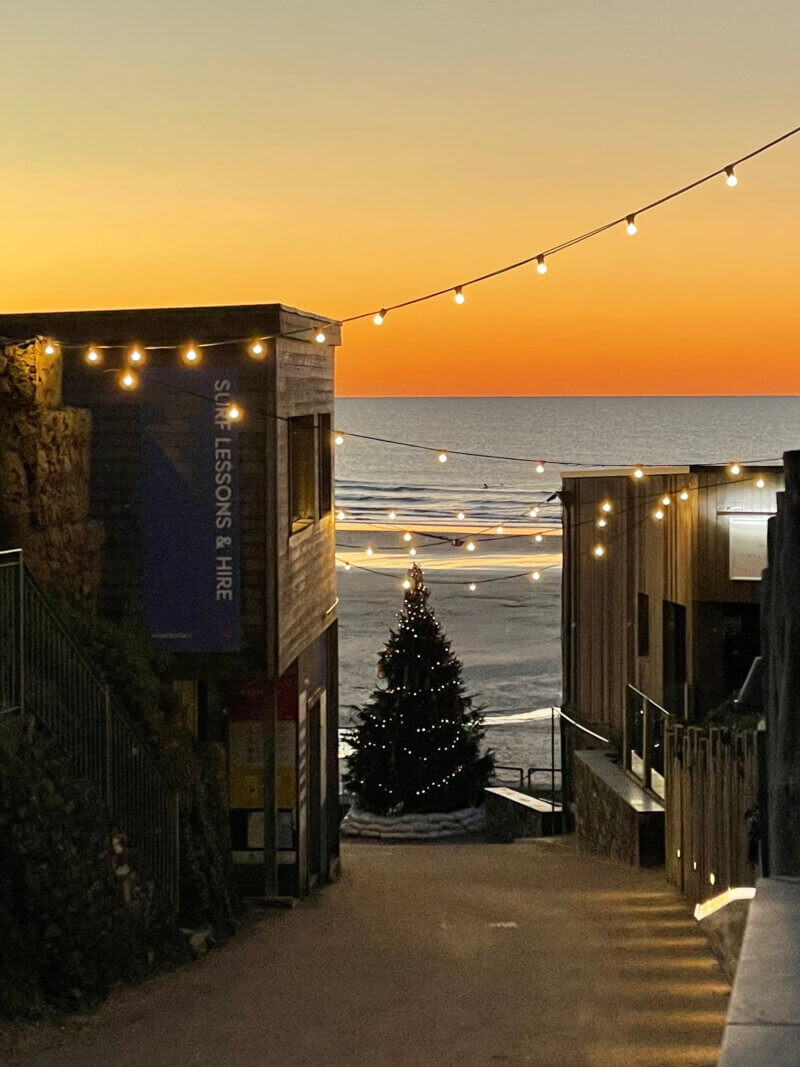 Cornwall’s First Beachside Ice Rink to Open at Watergate Bay This ...