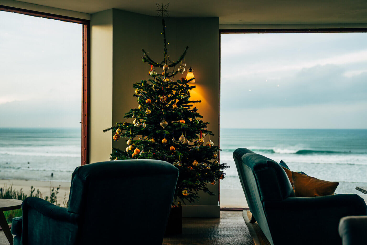 Cornwall’s First Beachside Ice Rink to Open at Watergate Bay This ...