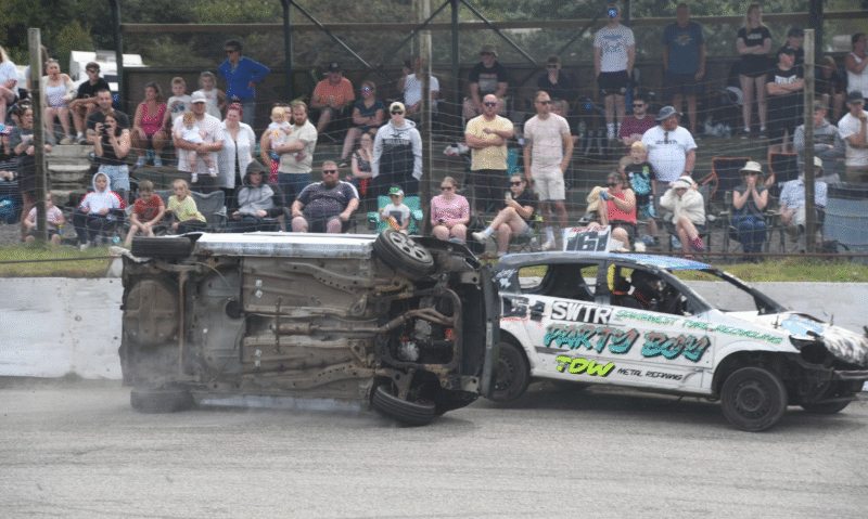 Crantock Beach Guide - Plan Your Visit To Newquay, Cornwall - CornishStuff