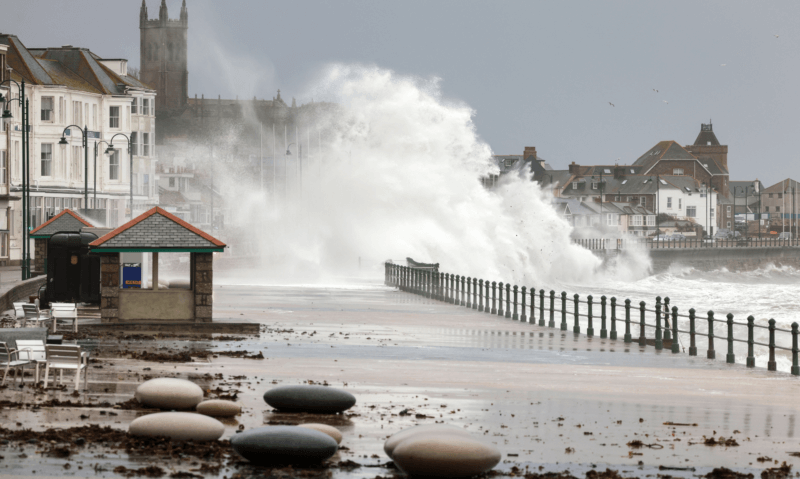 Huge Waves Crash Over Penzance Promenade as Storm Bram Hits - CornishStuff
